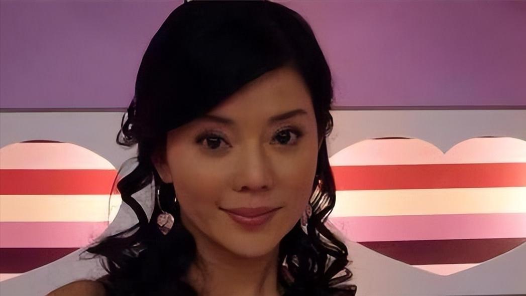 15 years in the same bed, 12 years of breastfeeding, actress Di Ying's ...