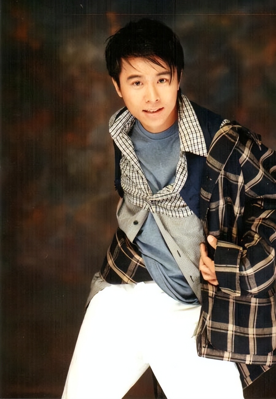 "Young Song Competition" award-winning singer Hongdou: I was sentenced ...