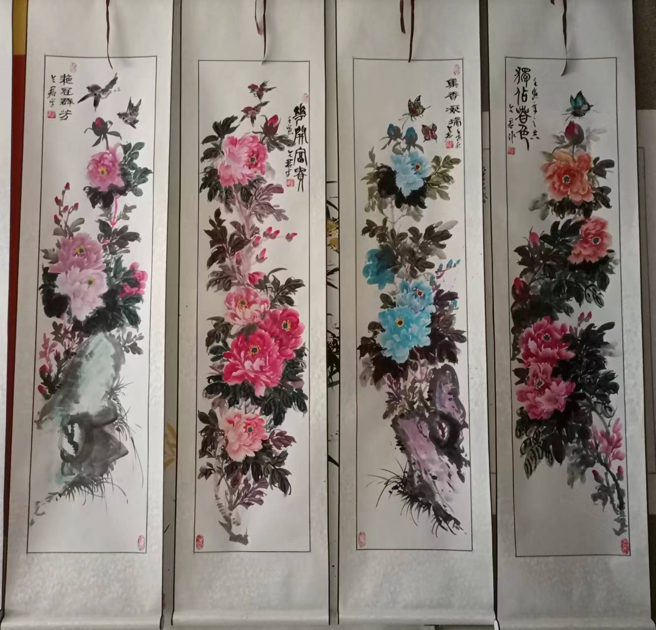 Kong Lingjun Works Exhibition - iNEWS