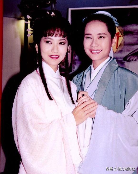 Watching "Legend of the New White Snake" again, I discovered the ...