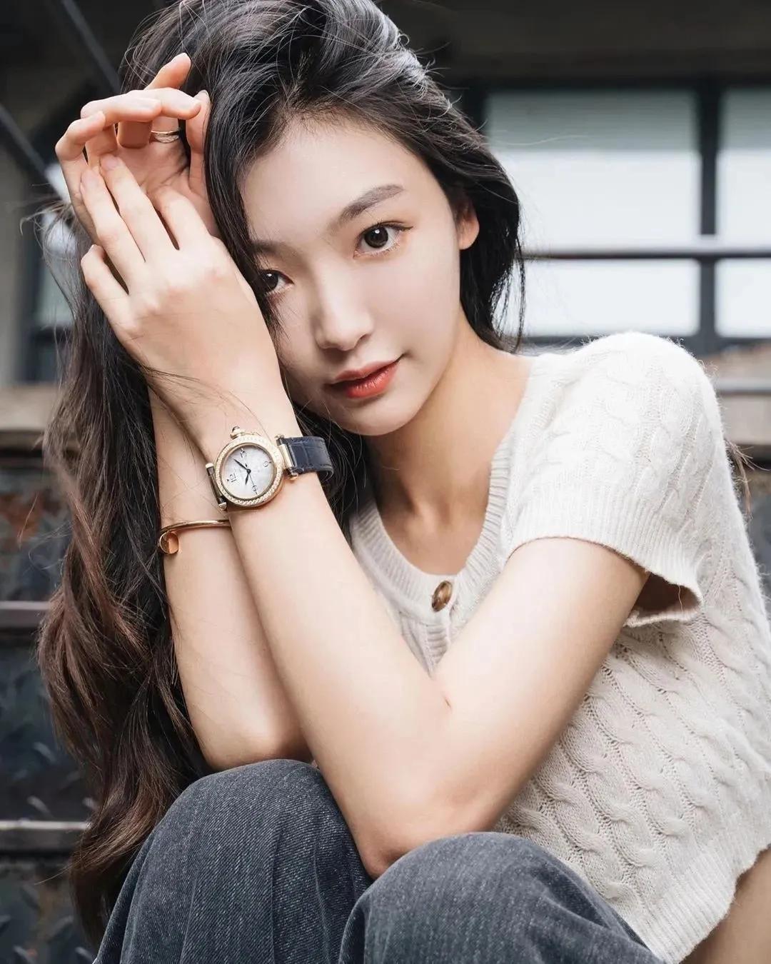 "Goddess of Pure Desire" Yi Mengling - iMedia