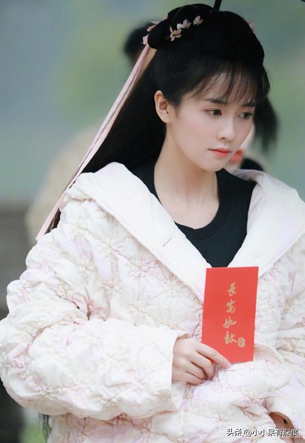 A recent photo of the beautiful Bailu, she is not very beautiful, she ...