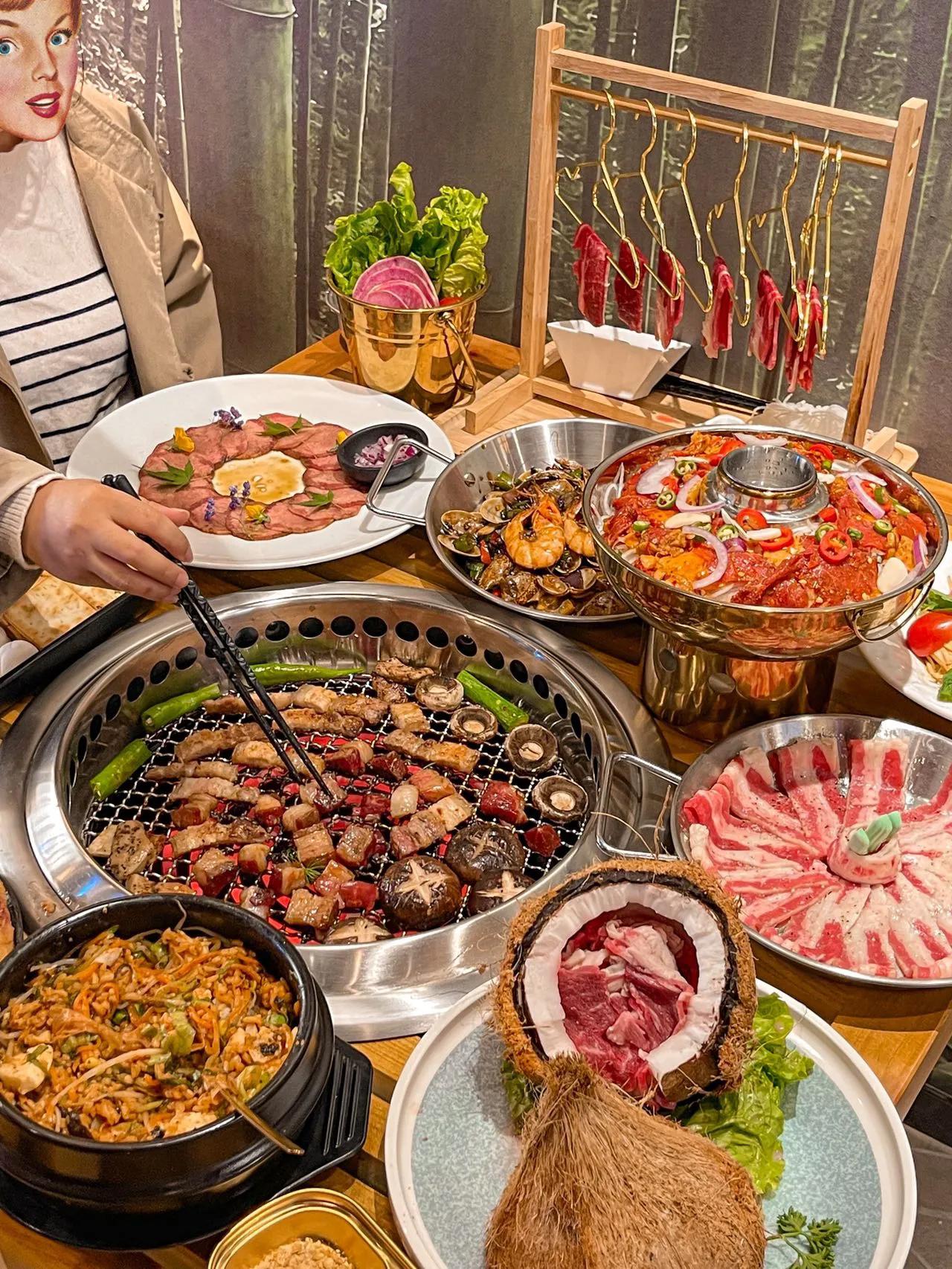 I want to give the whole Chongqing Amway this Asian barbecue collection ...