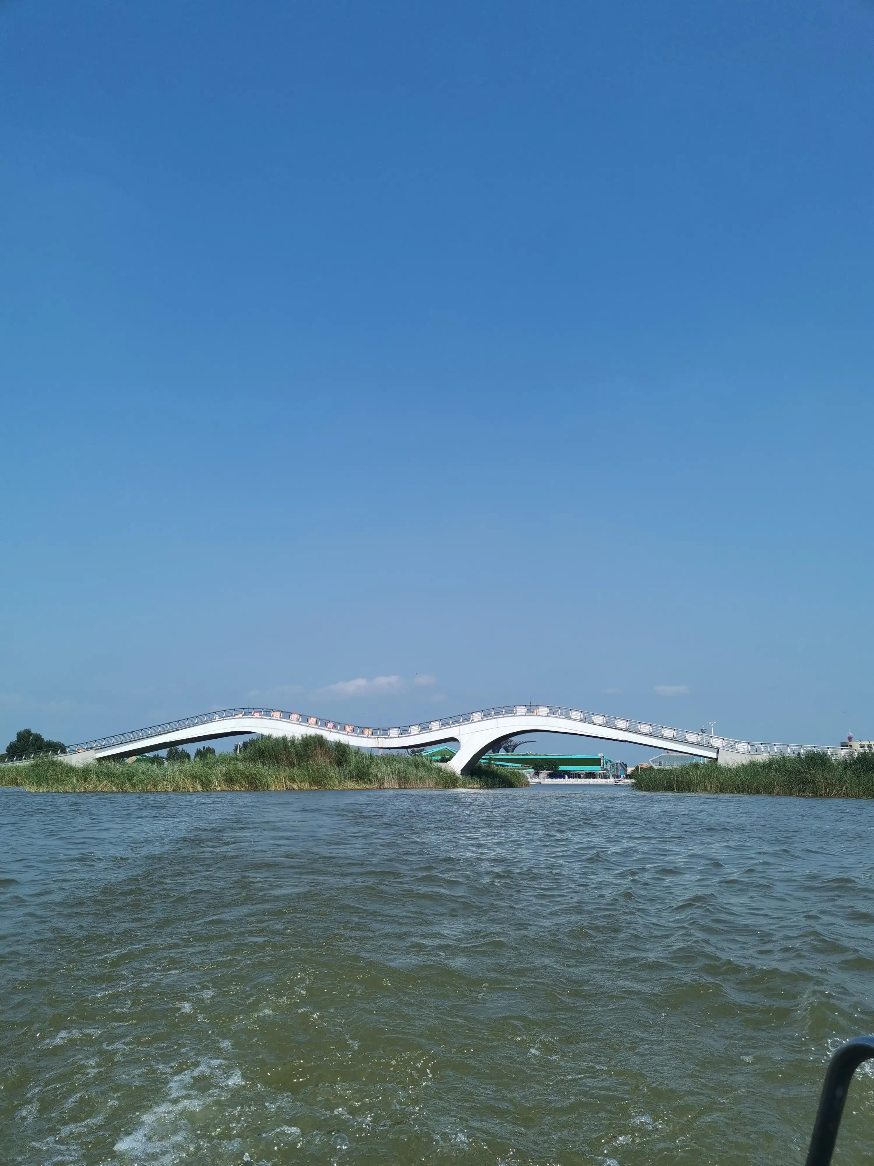 Hengshui Lake is also beautiful - iNEWS