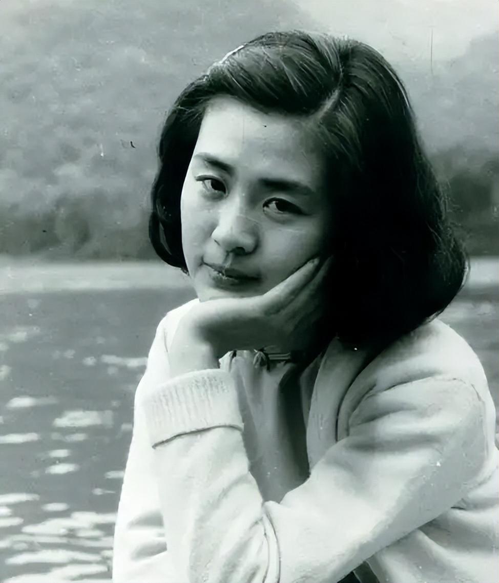 Cong Shan: First married actor Shi Liang, second married director Xiao ...