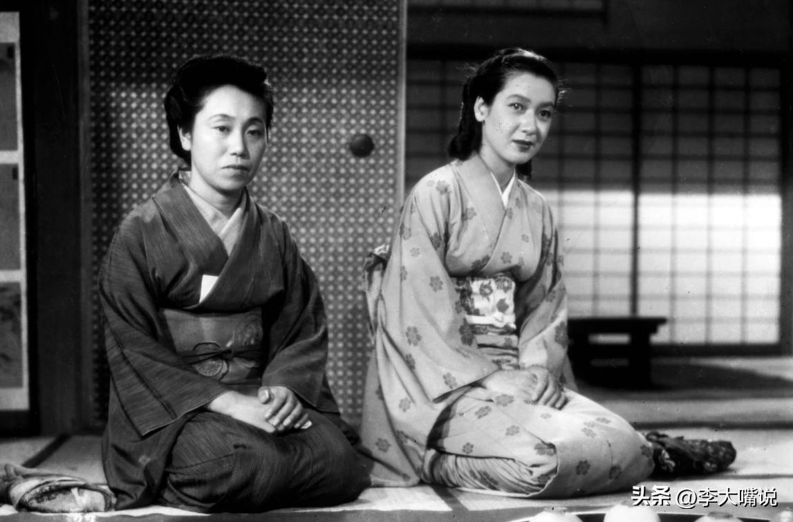 The Aesthetic Style of the Movie "Late Spring" with Low Camera and ...