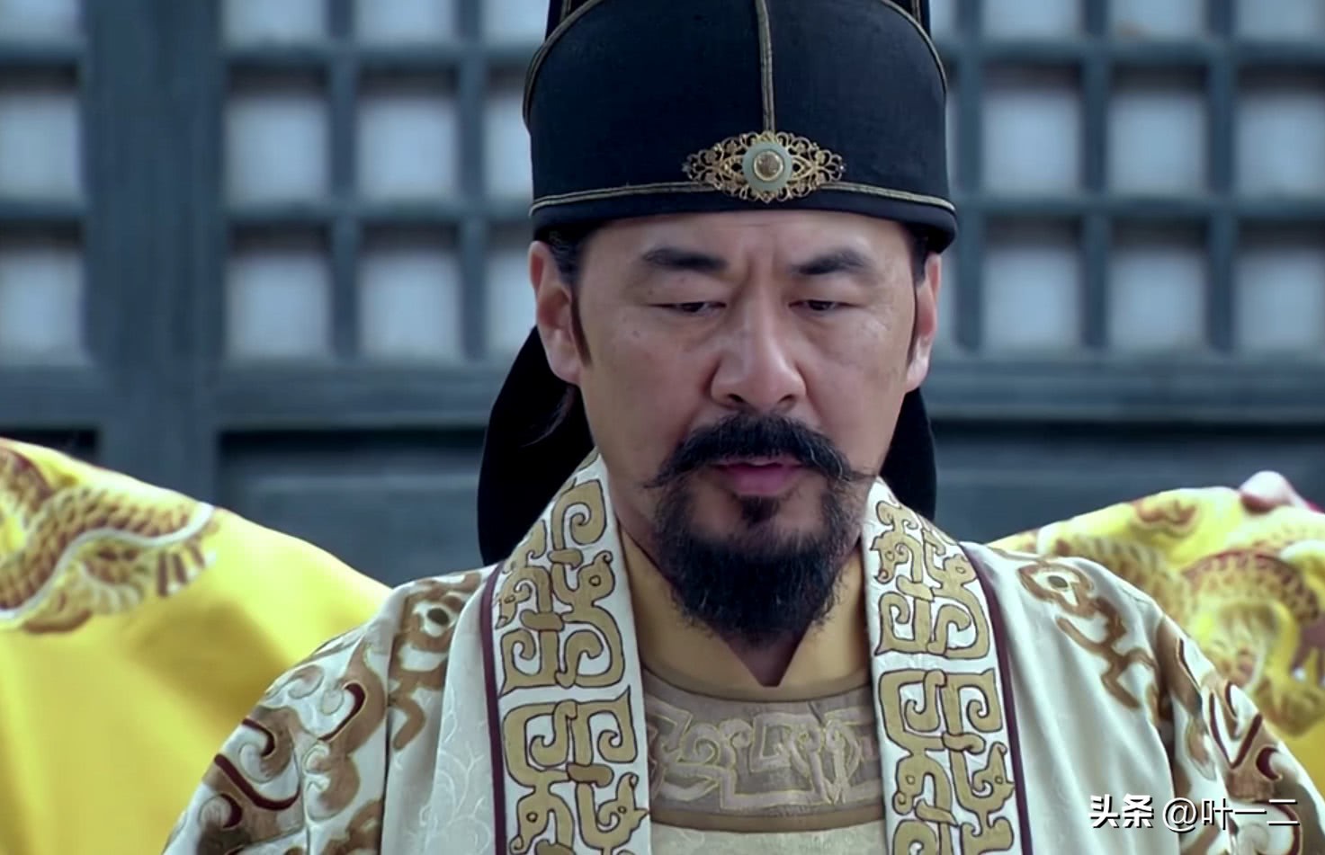 After Zhao Guangyi succeeded to the throne, how did he treat Zhao ...