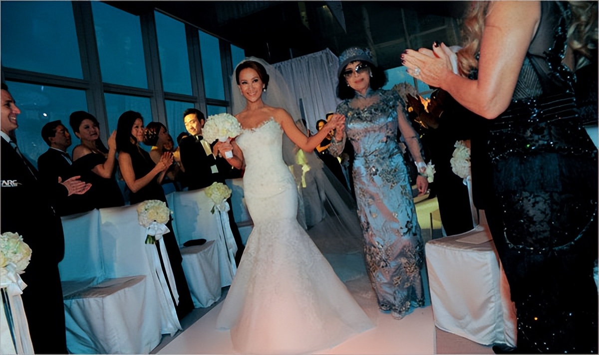 Singer Coco Lee, married to a wealthy and second married husband 16 ...