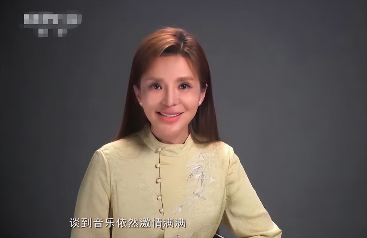 Plastic surgery failed? Zhu Xun's crooked mouth and stiff face bumped ...