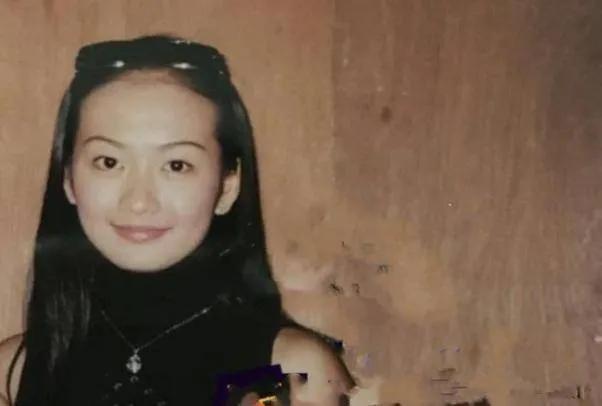 Wang Ou has plastic surgery?19-year-old old photos exposed, single eyelid big round face is too ...