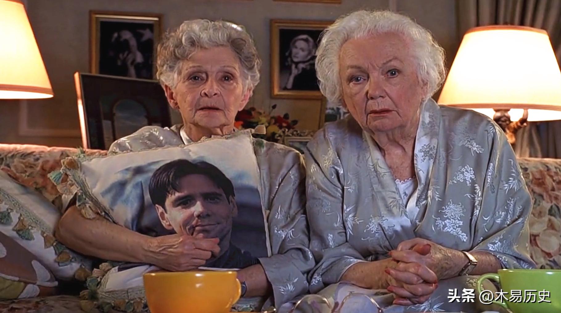 What is the shot construction in the movie "The Truman Show"? - iMedia