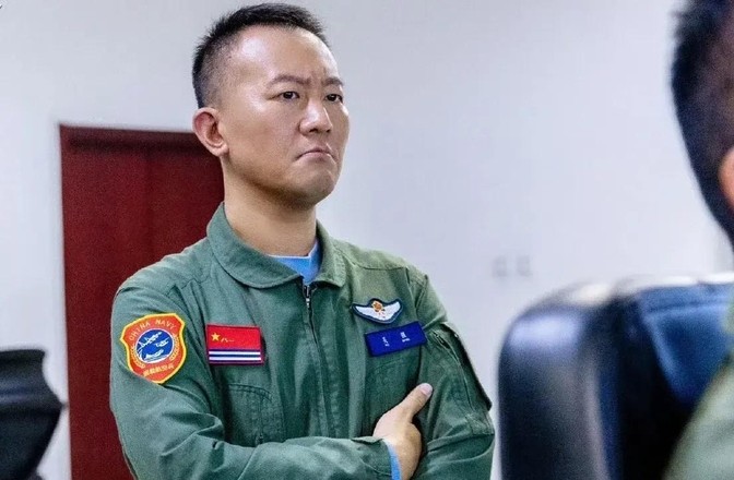 Haitian Xiongying: It was not until the repeated landing failures that Xie Zhenyu realized that ...