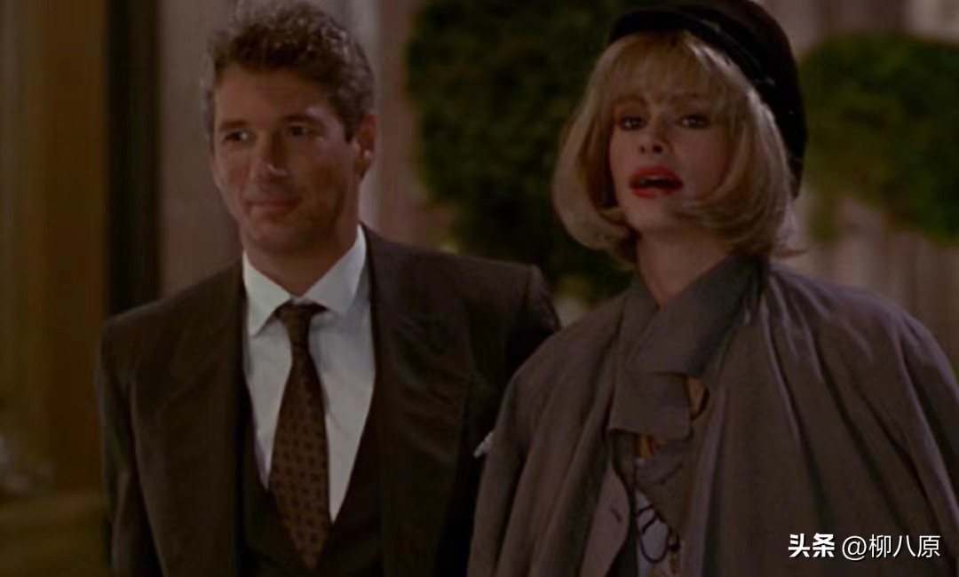 How does "Pretty Woman" make the two narrative lines of the hero and ...