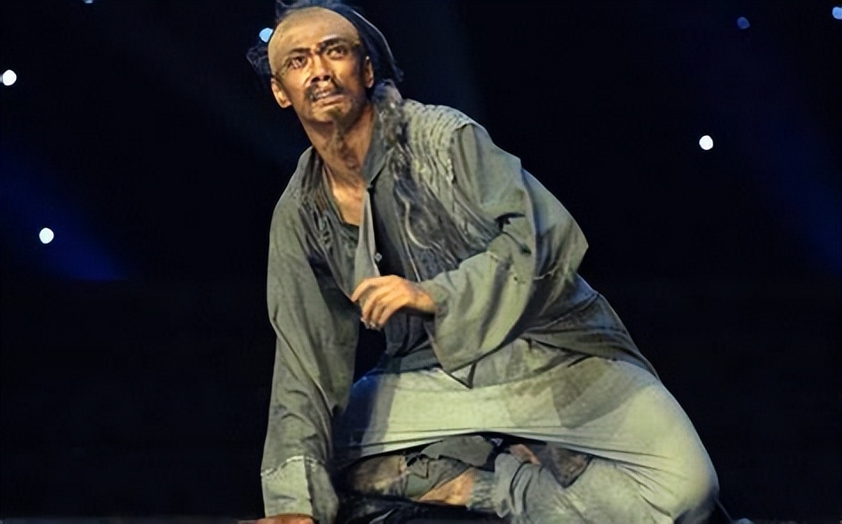 Everyone laughs at Kong Yiji, but everyone is Kong Yiji. Adults don't ...