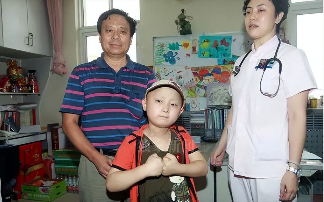 The smashing Deng Minghe: he became famous at the age of 6, died of ...