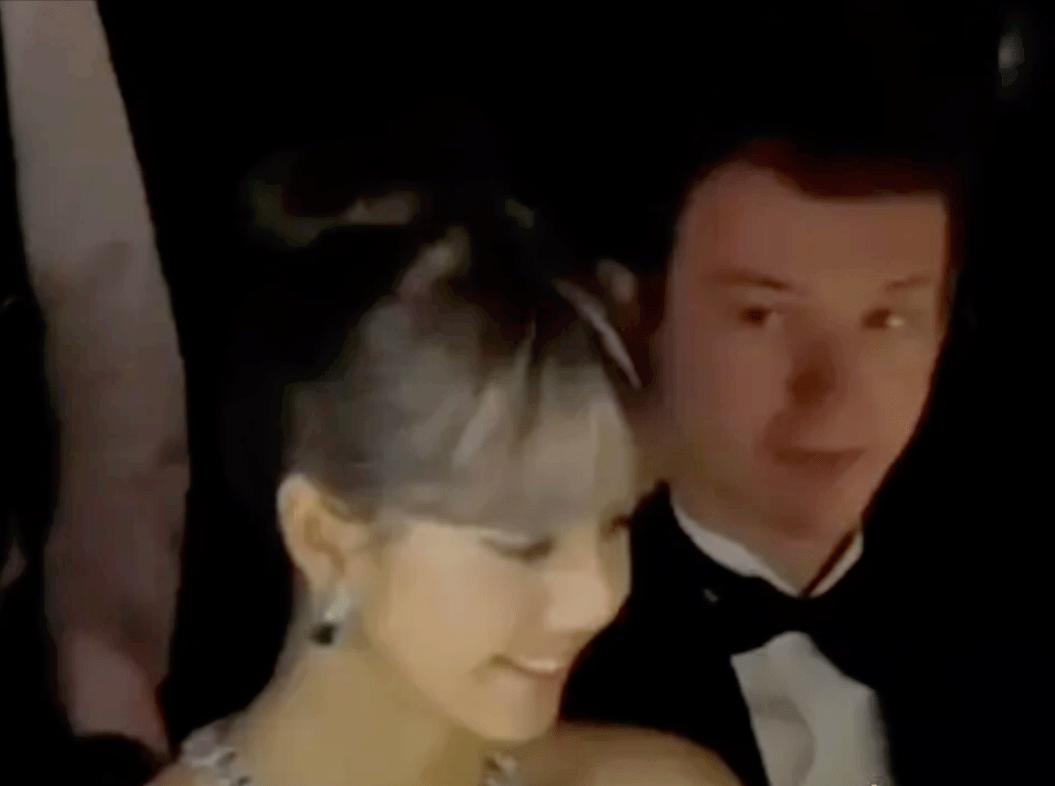 The relationship between Lisa and LV's third son: true love or hype ...