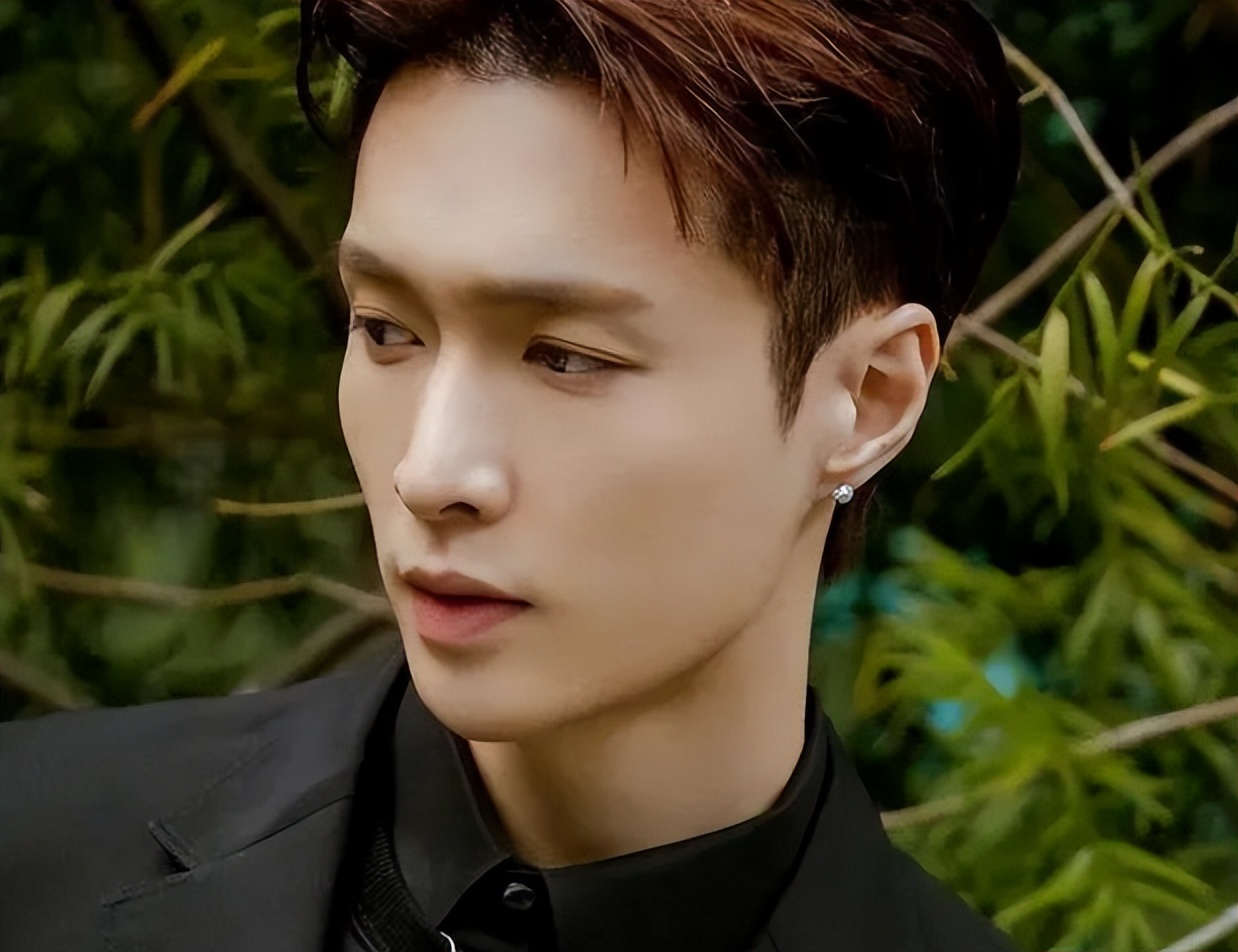 Fans and friends, please be sensible! The conflict between Zhang Yixing ...