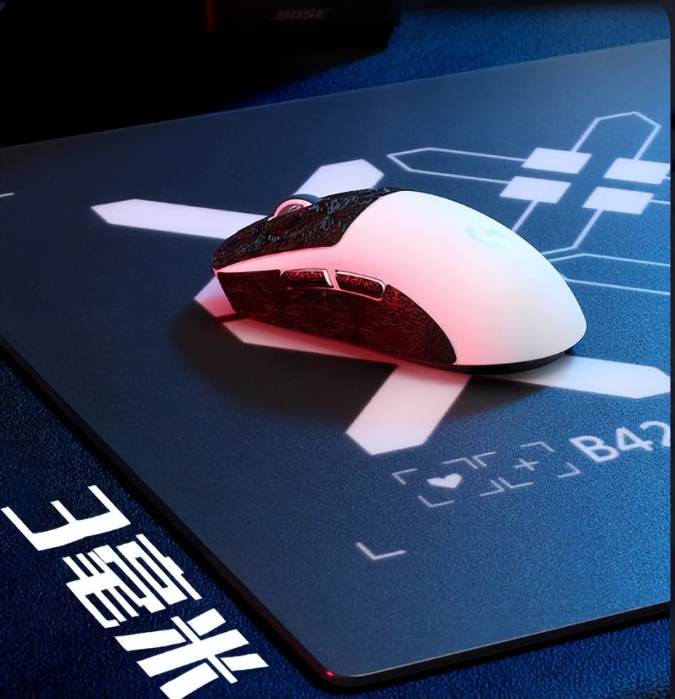 Small Aircraft Carrier Review: Spacepad Red Rabbit Edition Tempered ...