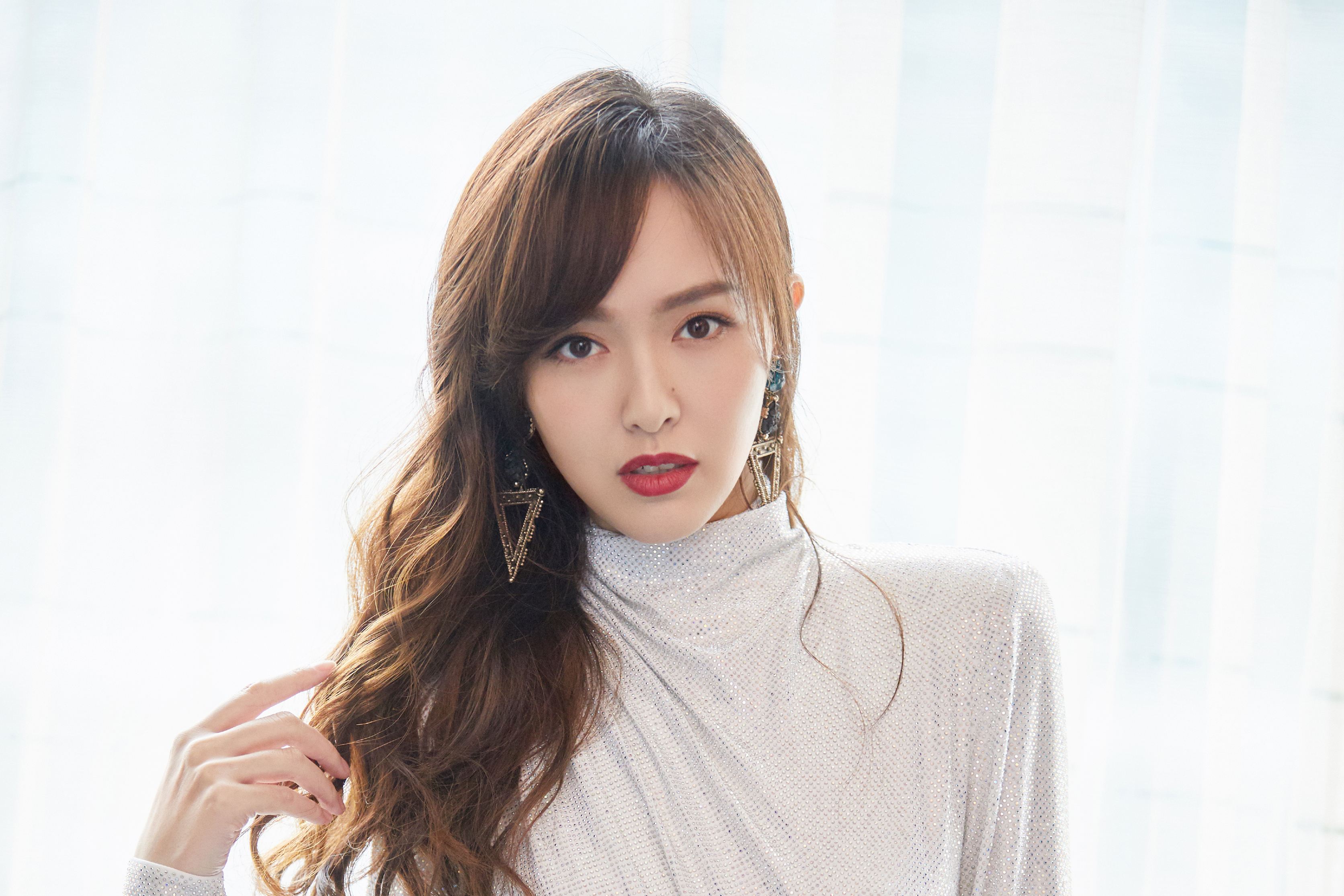 Small gossip: Li Xian, Wang Yibo, Xiao Yaxuan, Jay Chou, Faye Wong, Li ...