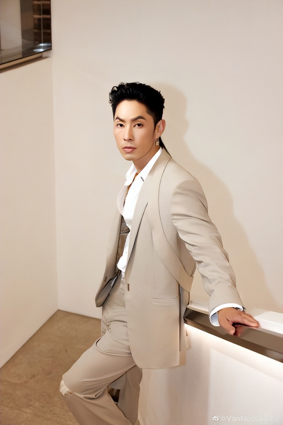 Vanness Wu explodes in love with Yu Shuxin, 17 years younger - iNEWS