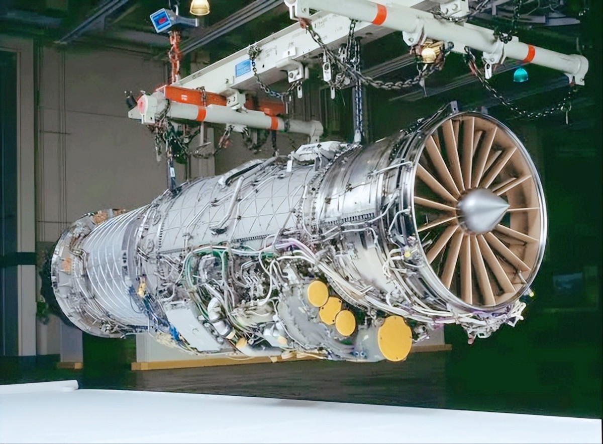 The J-20 ushered in an unprecedented upgrade, and the turbofan 15 ...