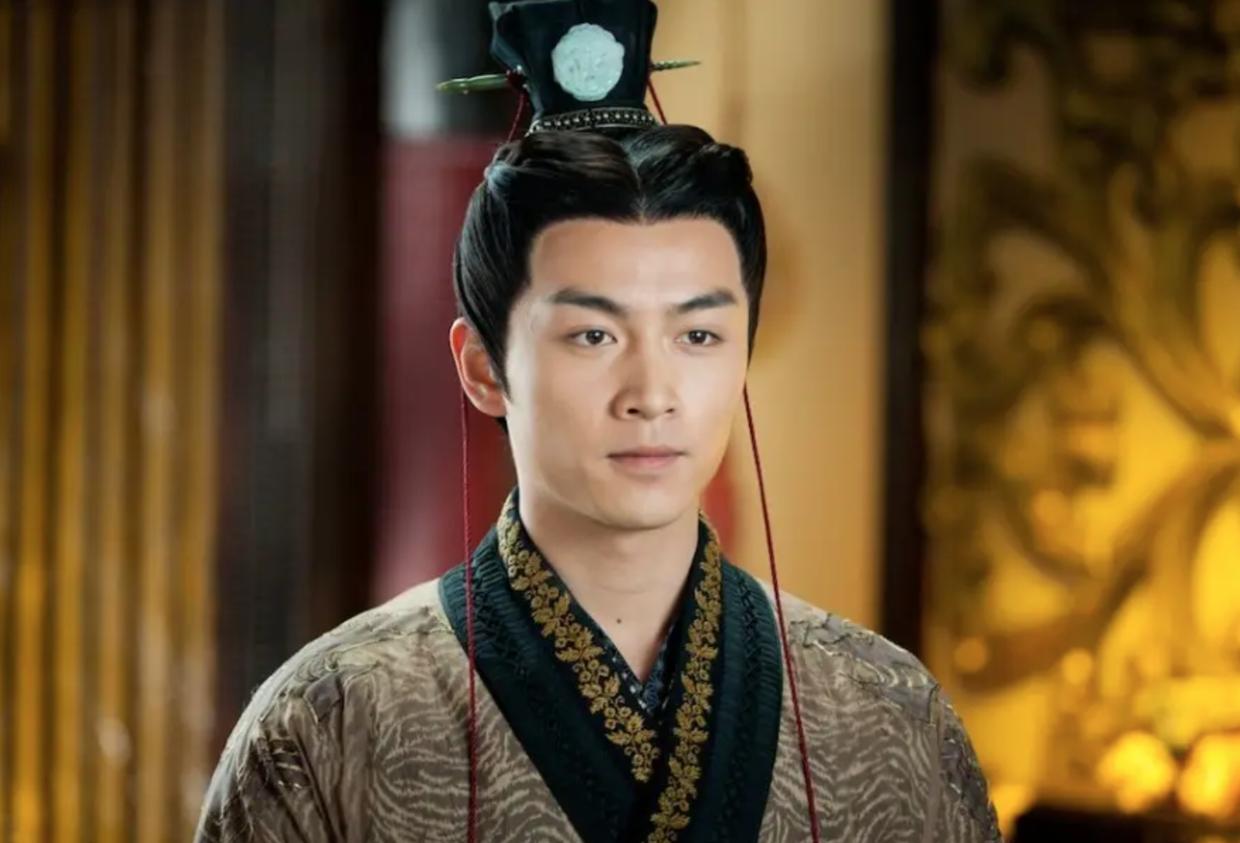 Legend of Lu Zhen: Zhao Liying plays the first female prime minister - iNEWS