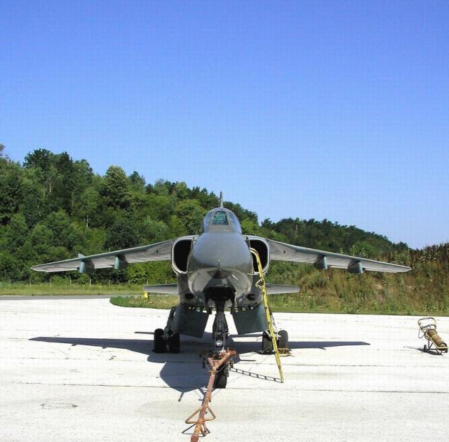 The upgraded NJ-22 fighter jet will be in service until 2035. It was ...