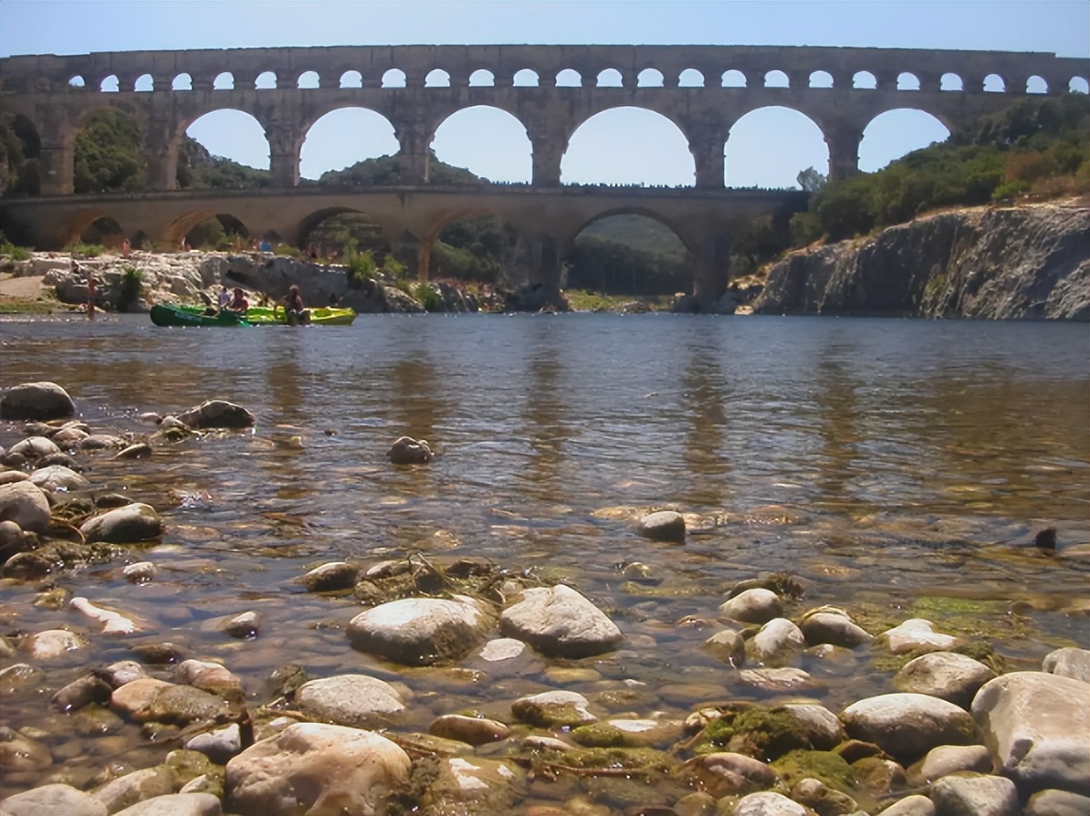 The Fall of Rome: How, When and Why It Happened - iNEWS