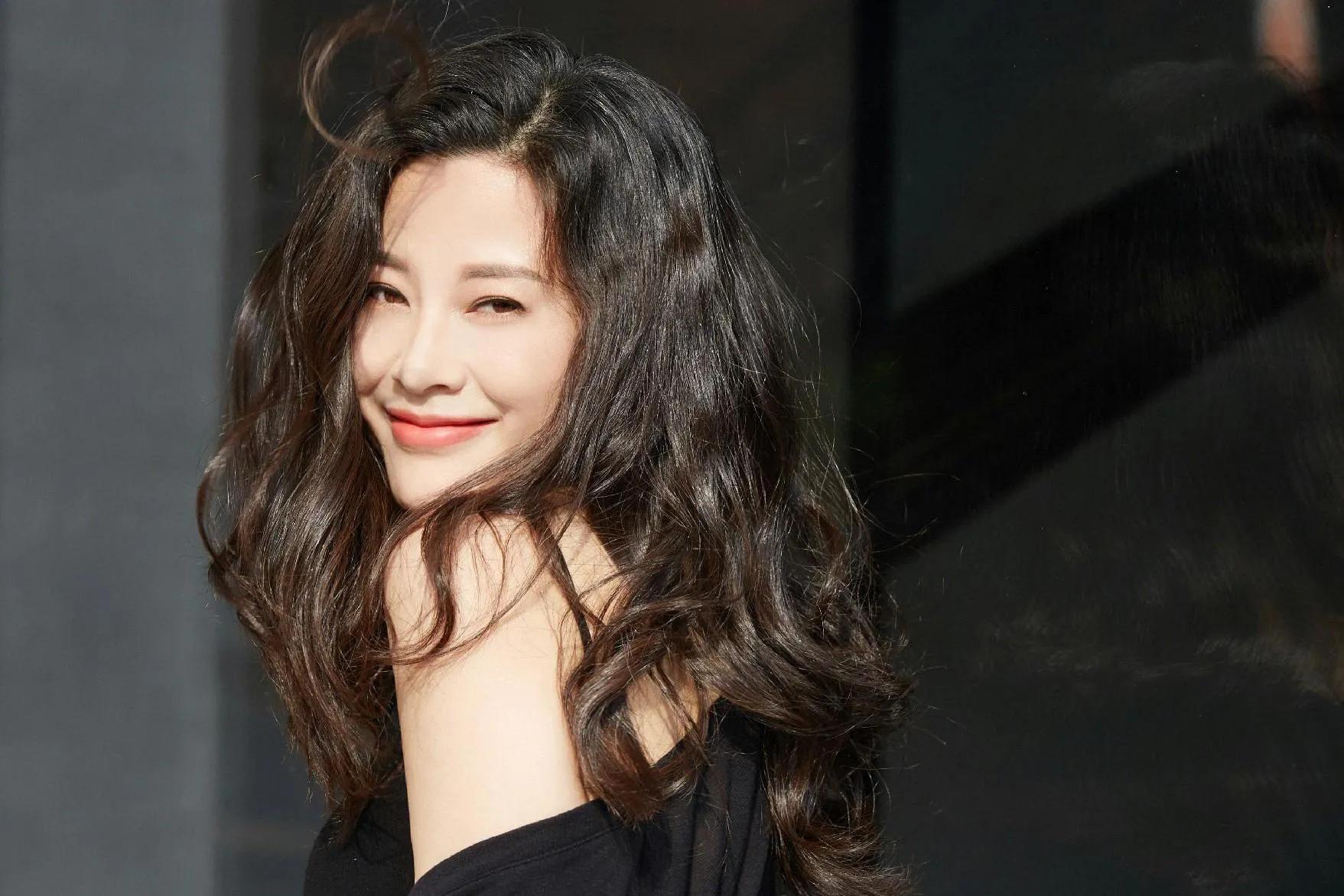 The six actresses who have played Yang Zi's mother, all of them have ...