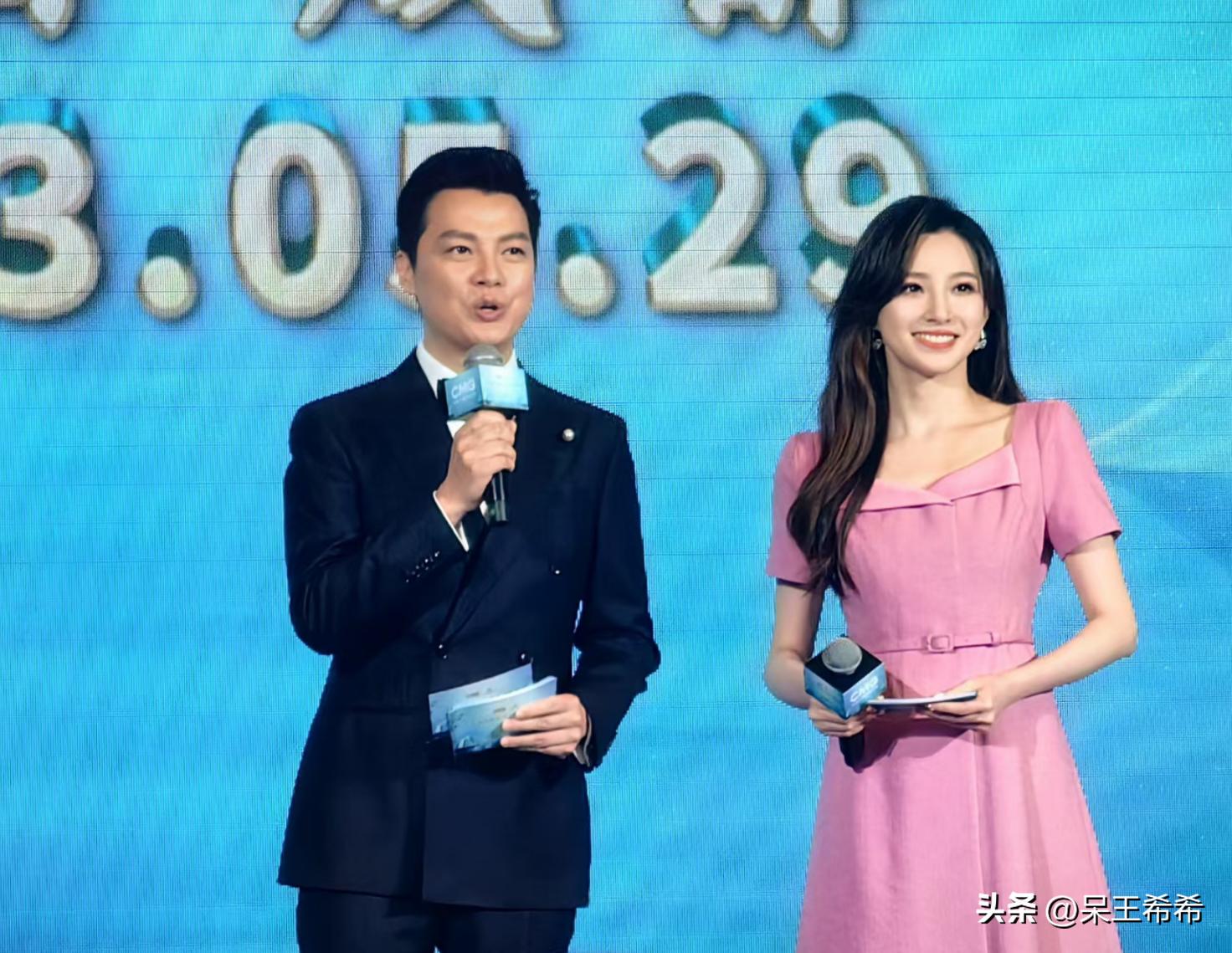 CCTV Mid-Autumn Festival Gala officially announces the file, how to choose the host? - iNEWS