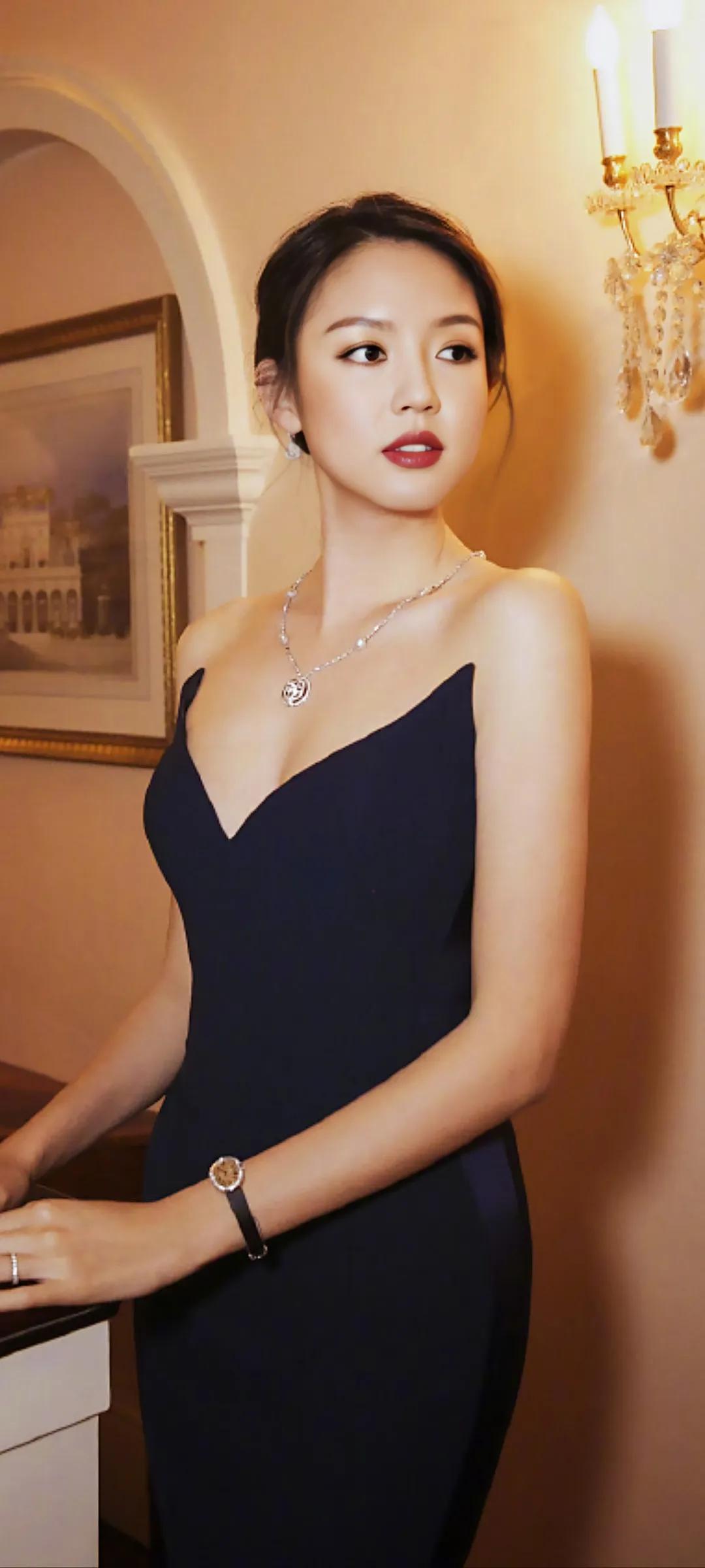 Zhang Zilin, the face of the prosperous age (2) - iNEWS