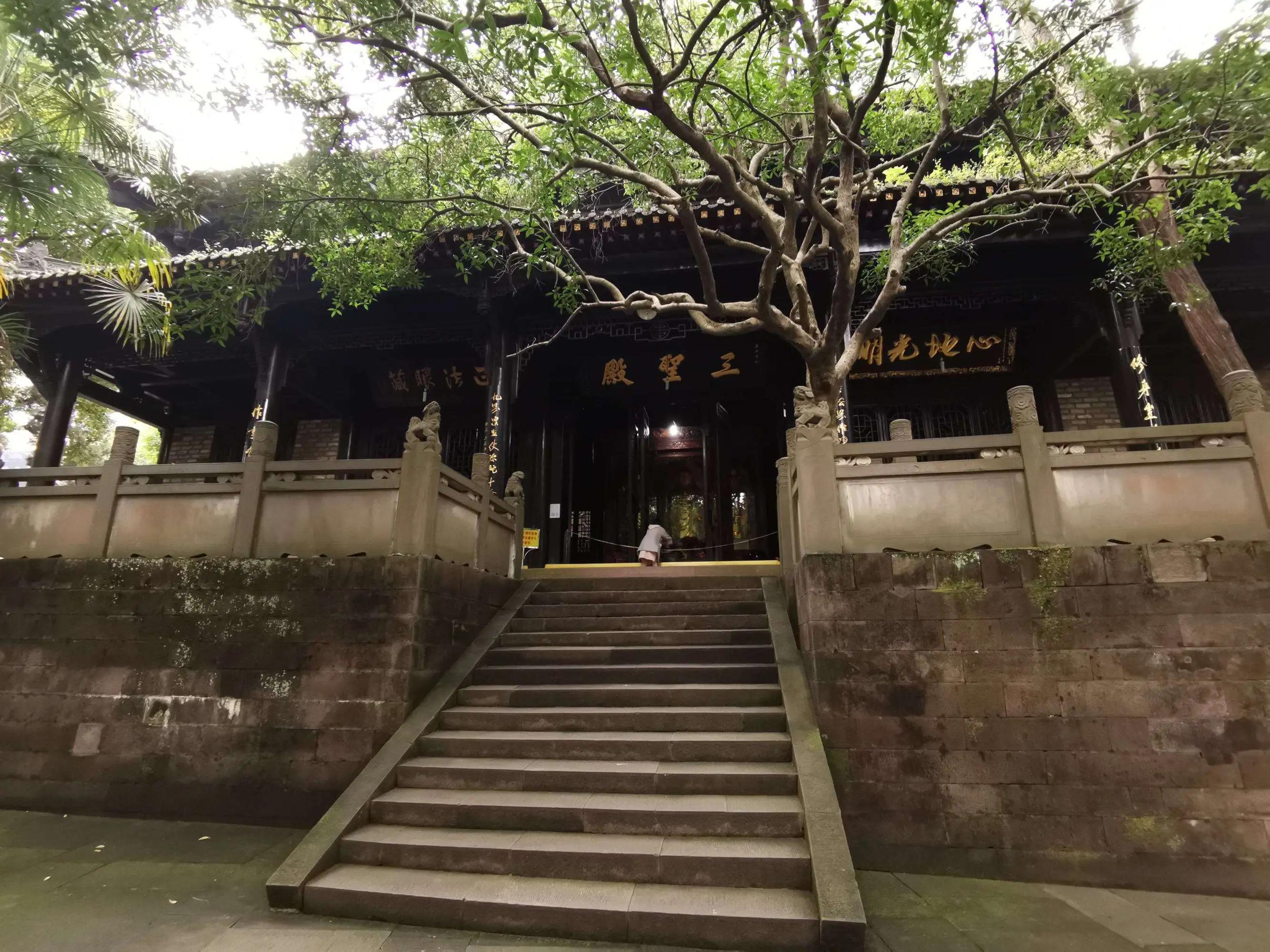 Shijing Temple Day Tour - iNEWS