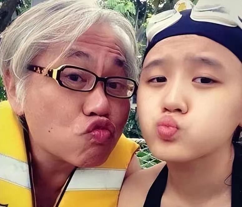 Weng Fan, who has no children and no inheritance, and has long been ...