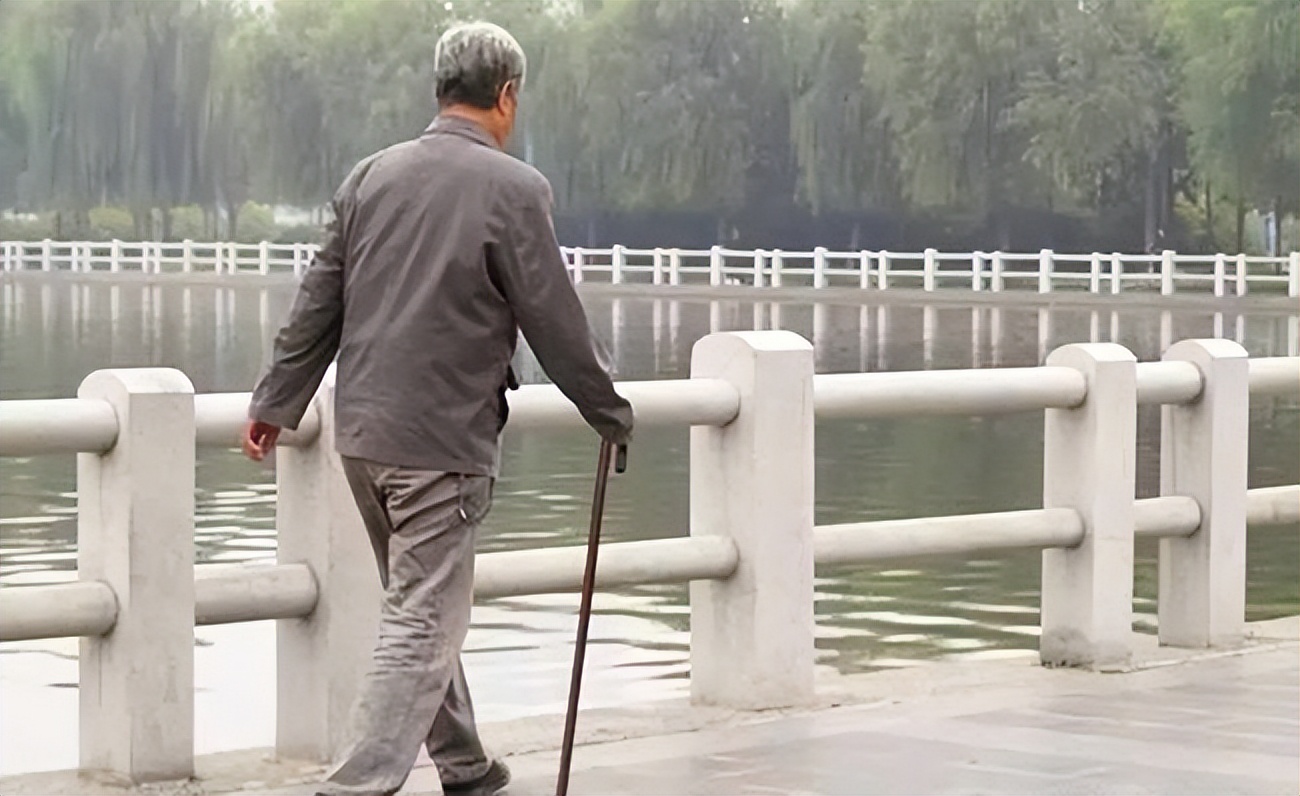 Can walking speed predict life expectancy? After the age of 60, how ...