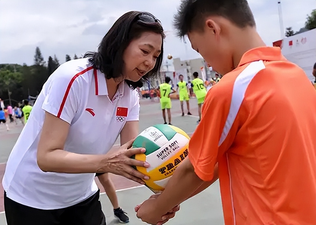 The only Chinese women's volleyball team won 5 consecutive ...