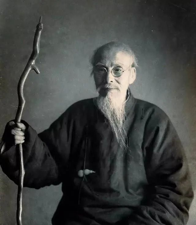 Qi Baishi met Xin Fengxia for the first time because of her beauty, and ...