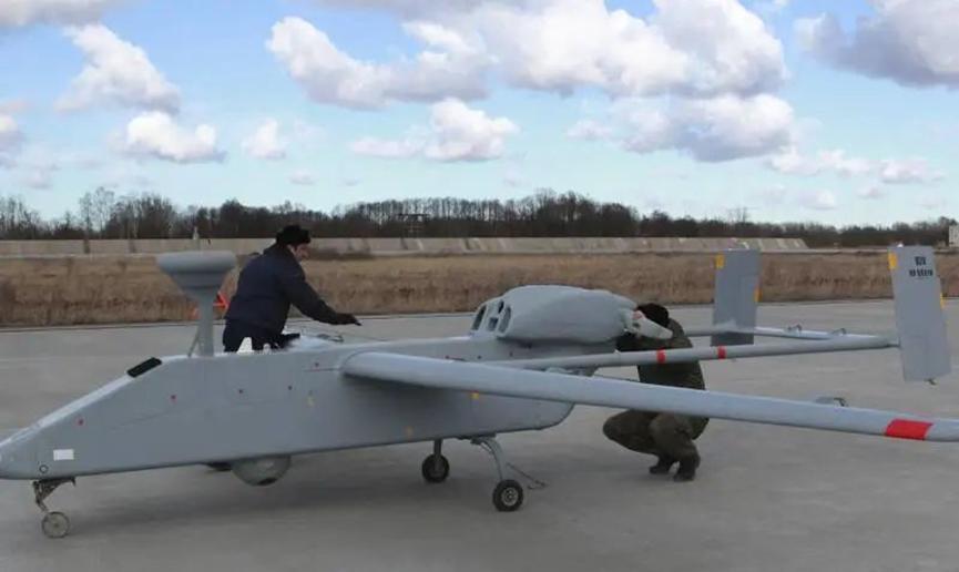 Russia's "Outpost-R" surveillance drone - iNEWS