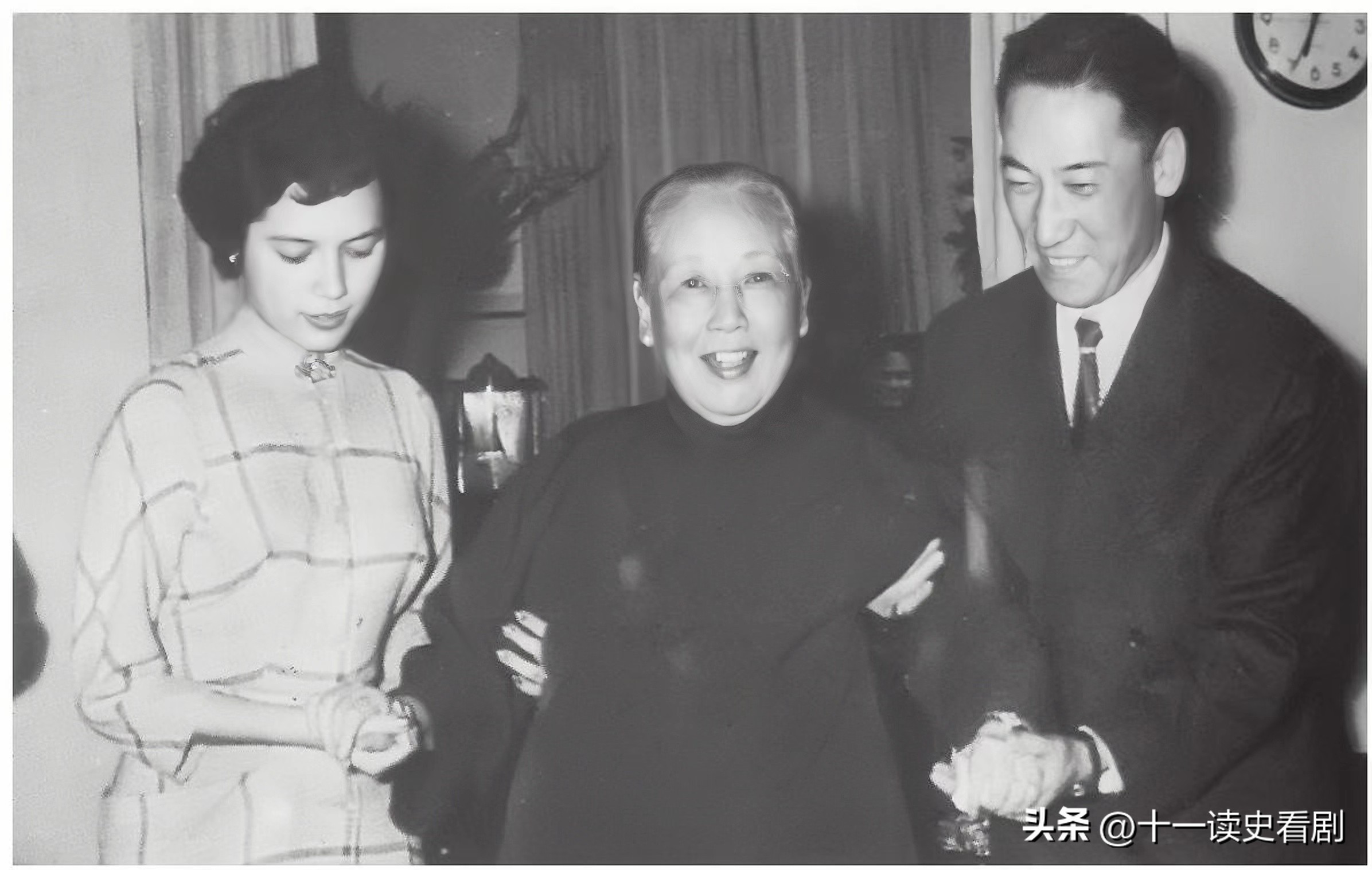 The Mystery of Jiang Weiguo's Life Experience - iNEWS