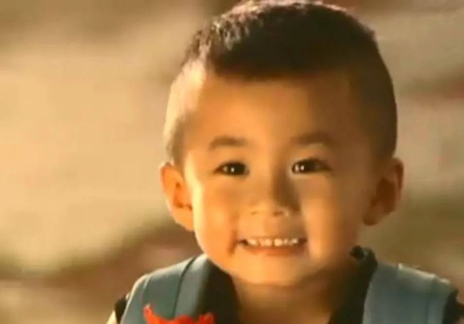 The well-known TVB child star is disabled! He was super cute when he was a child, but now he has ...