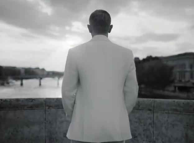 Daniel Craig unleashes his inner wild in vodka ad - iNEWS