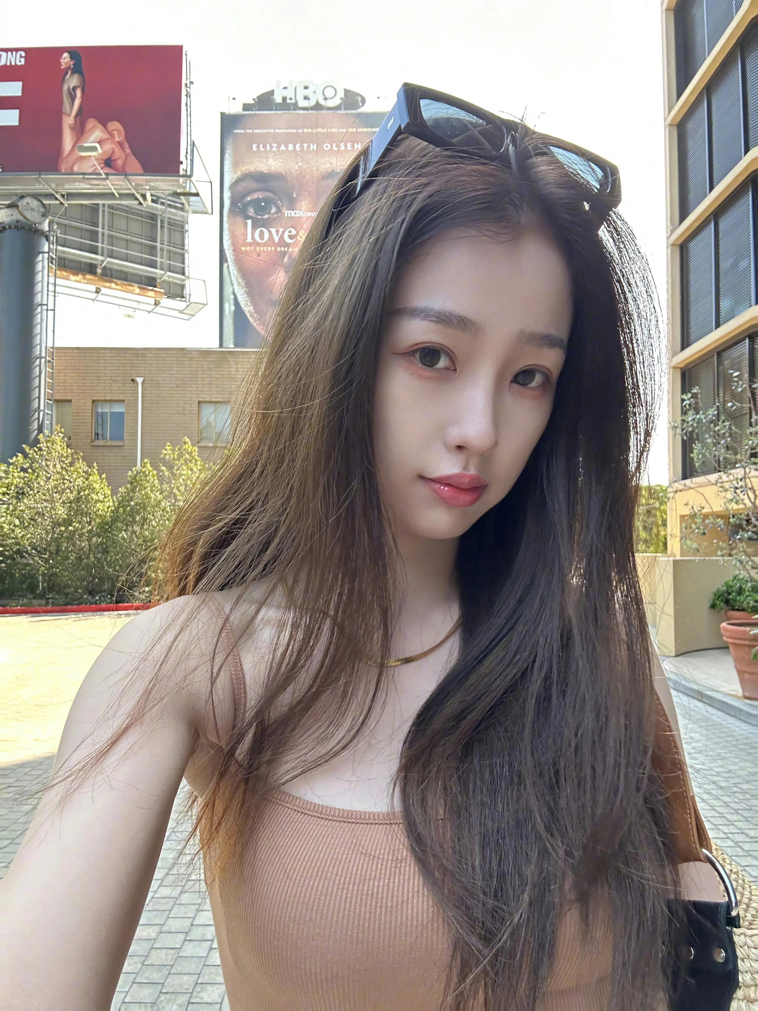 Who is more popular between Yu Shuxin and Yang Chaoyue? - iNEWS