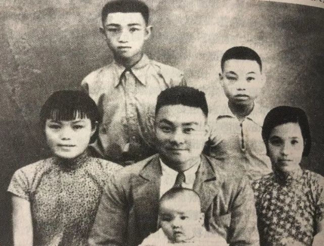 Xie Jin's past events: Looking back on decades, his voice and ...