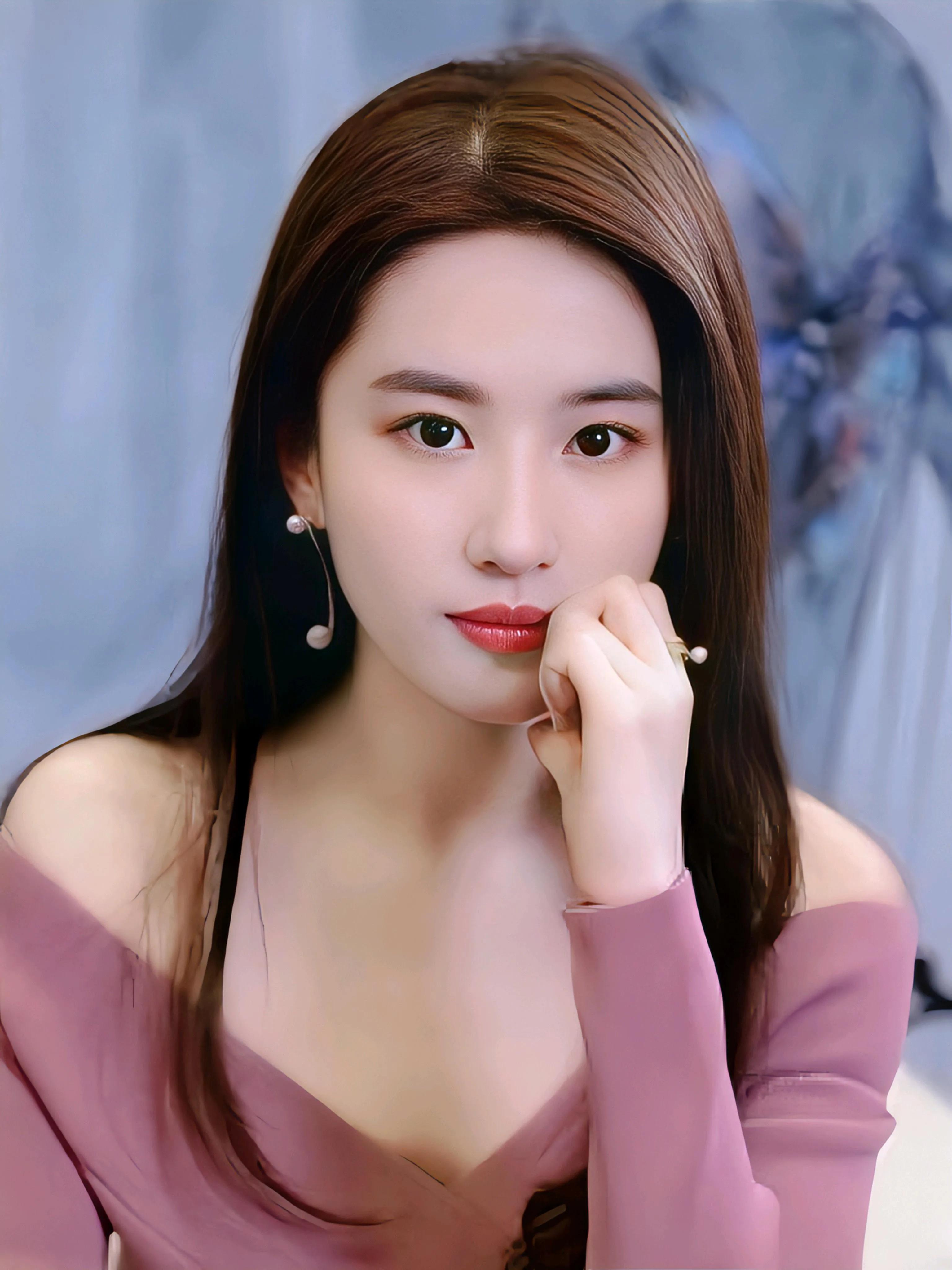 Liu Yifei#Meitu 7 - iNEWS
