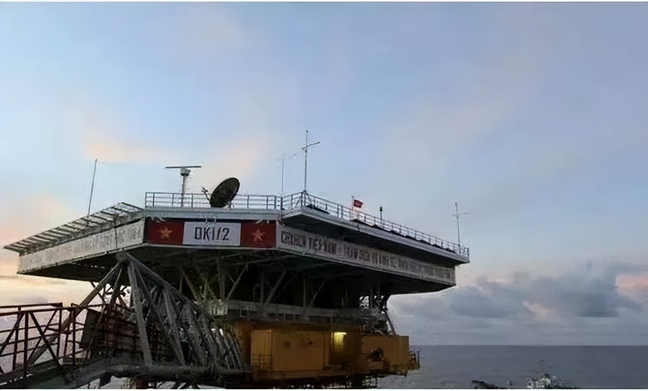 While the United States is keeping an eye on Second Thomas Reef, an ...