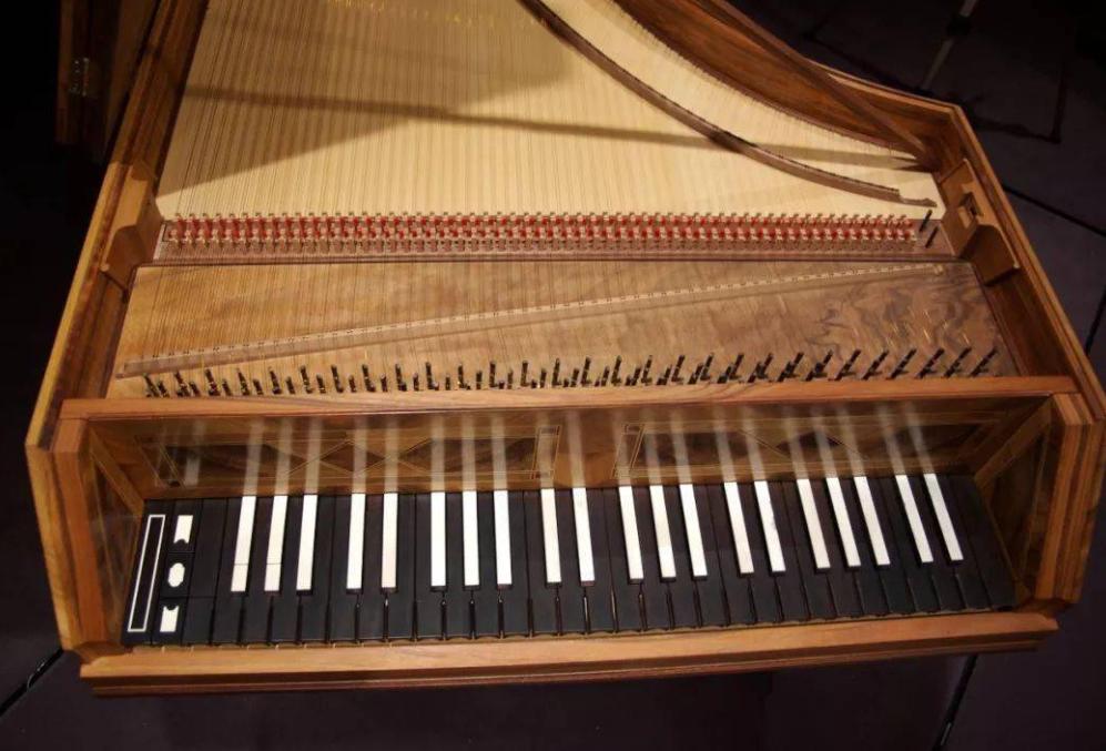 The clavichord reached its peak in the 16th century. What impact did it have on French music art ...