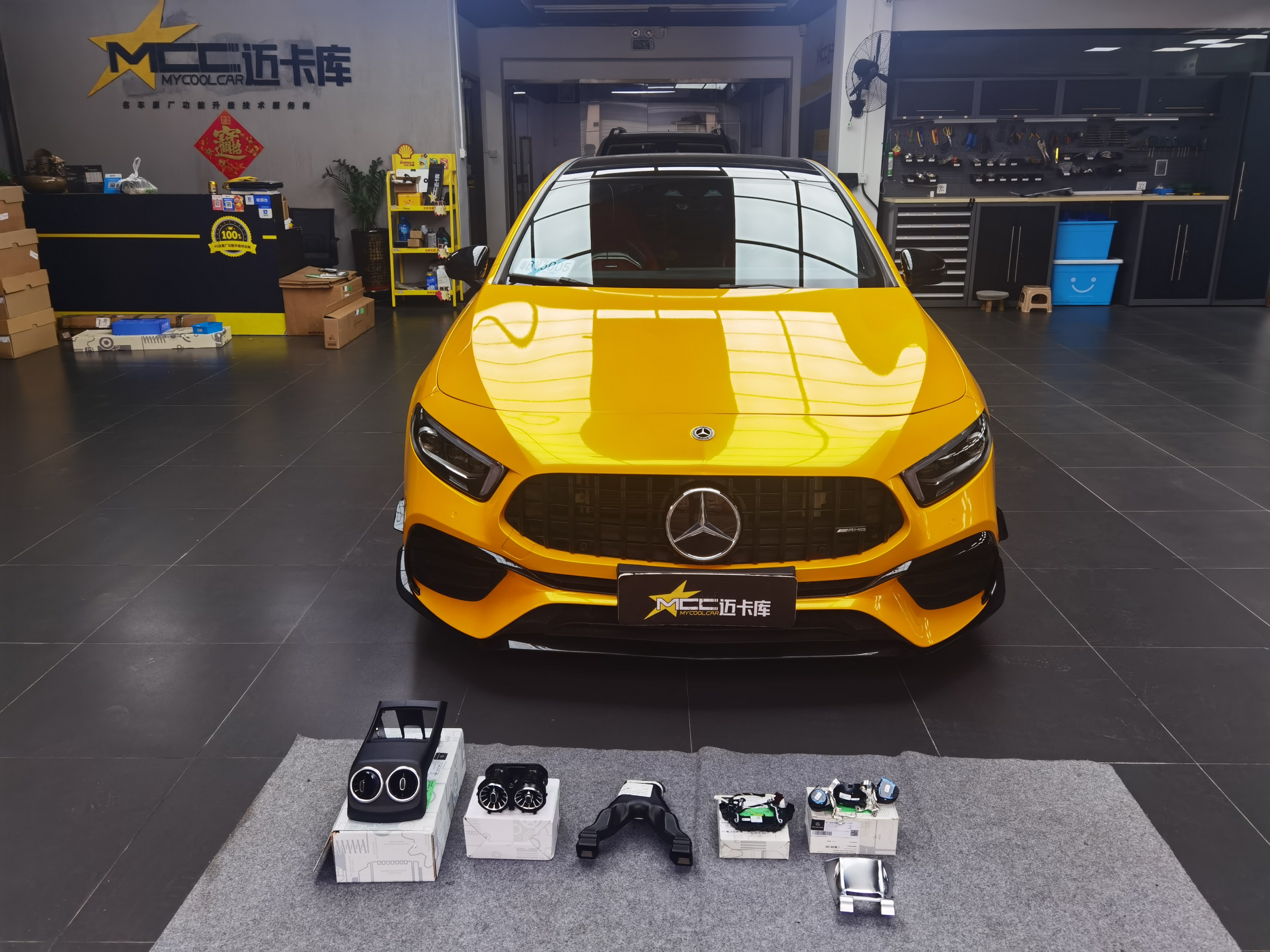 The small steel cannon that all ladies love, AMG A35 upgrades the ...