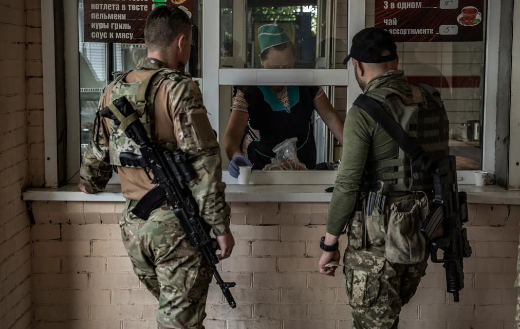 The Battle of Bachmut in Photos - iMedia