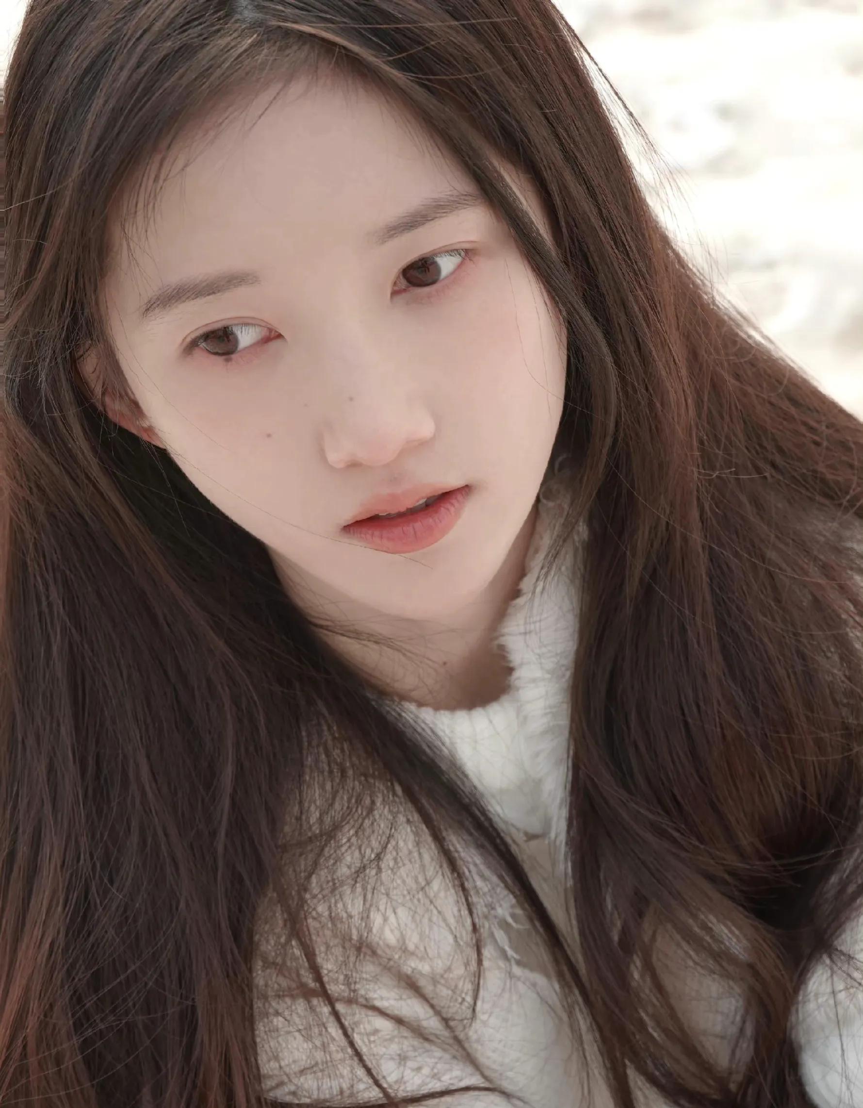 Actor Peng Yaqi - iNEWS