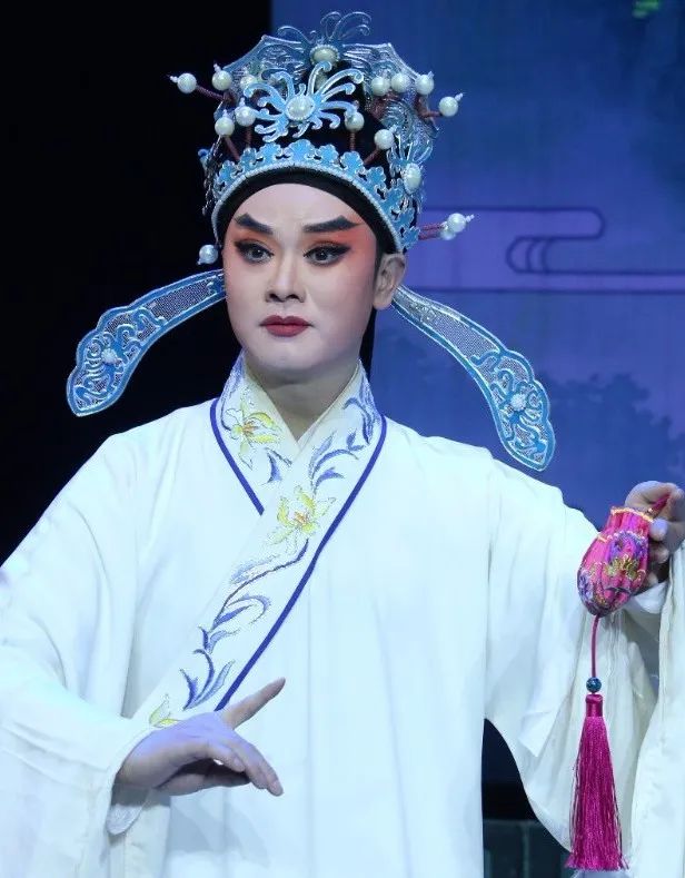 2022 Central Plains Cultural Stage——New Version of Henan Opera ...