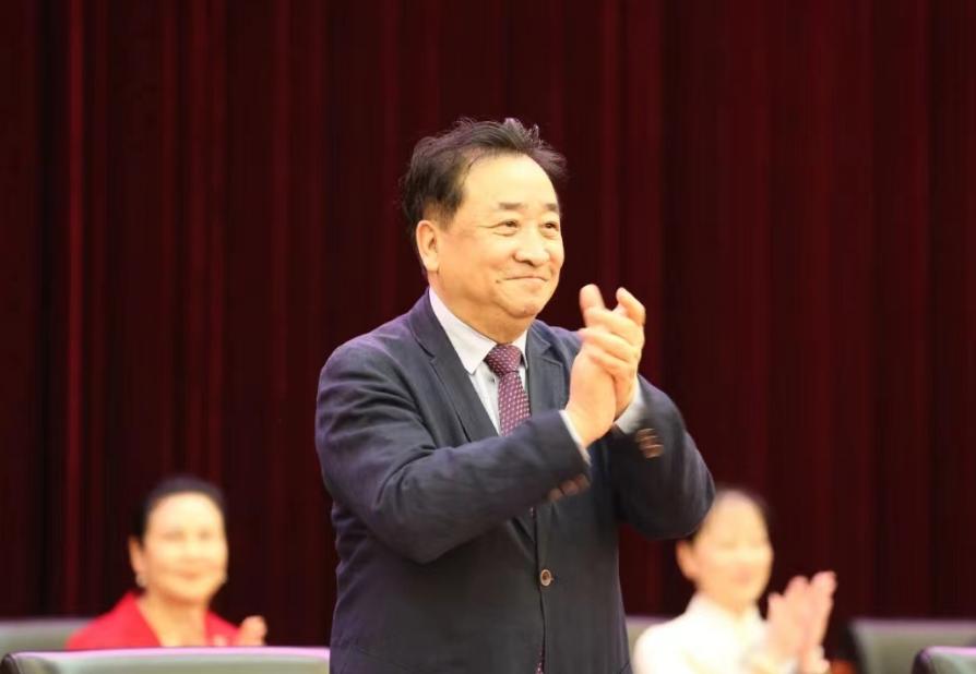 Jiang Kun has been in pain and happiness in the past ten years - iNEWS